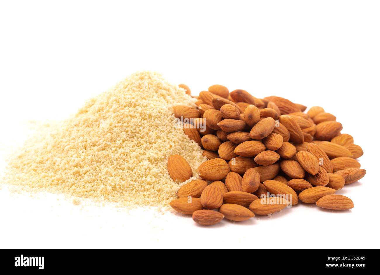 Pile of ground almonds hi-res stock photography and images - Alamy
