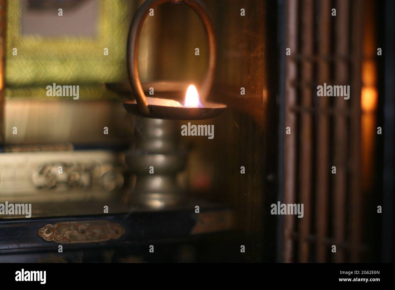 Korean altar hi-res stock photography and images - Alamy