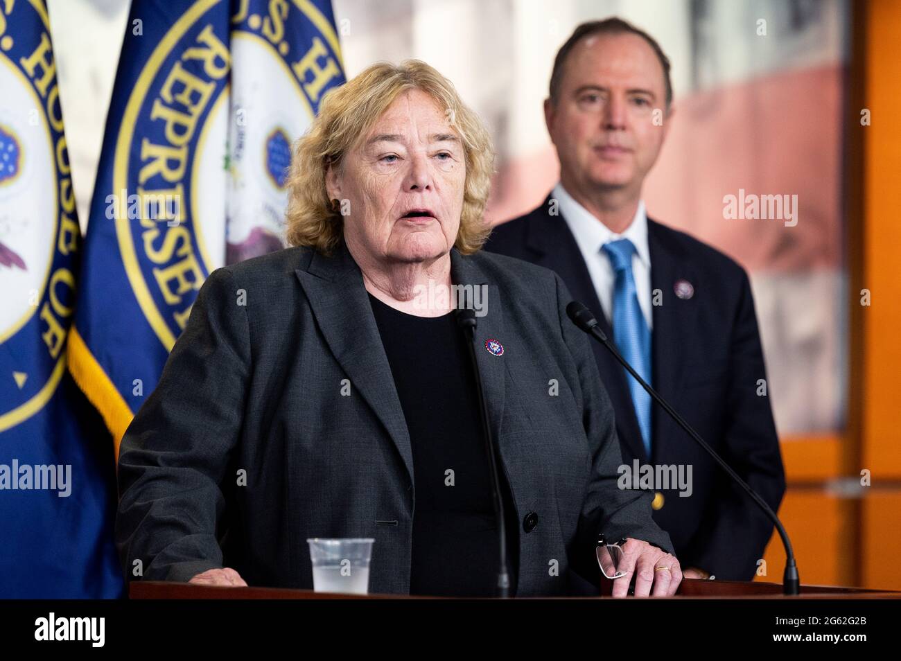 Zoe lofgren hi-res stock photography and images - Alamy