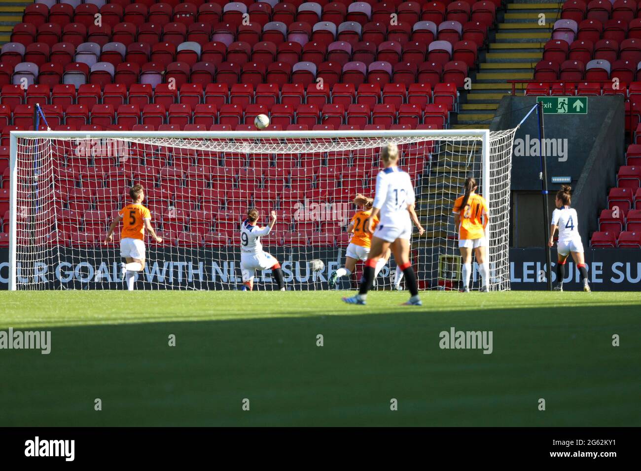 Zoe ness scotland hi-res stock photography and images - Alamy