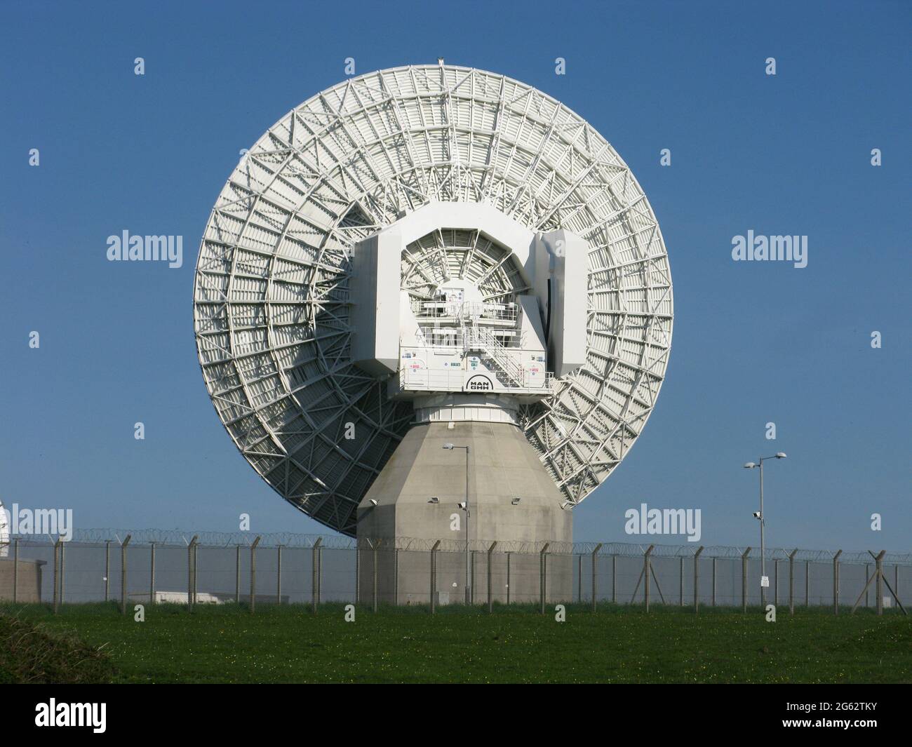 Uk government satellite ground station hi-res stock photography and ...