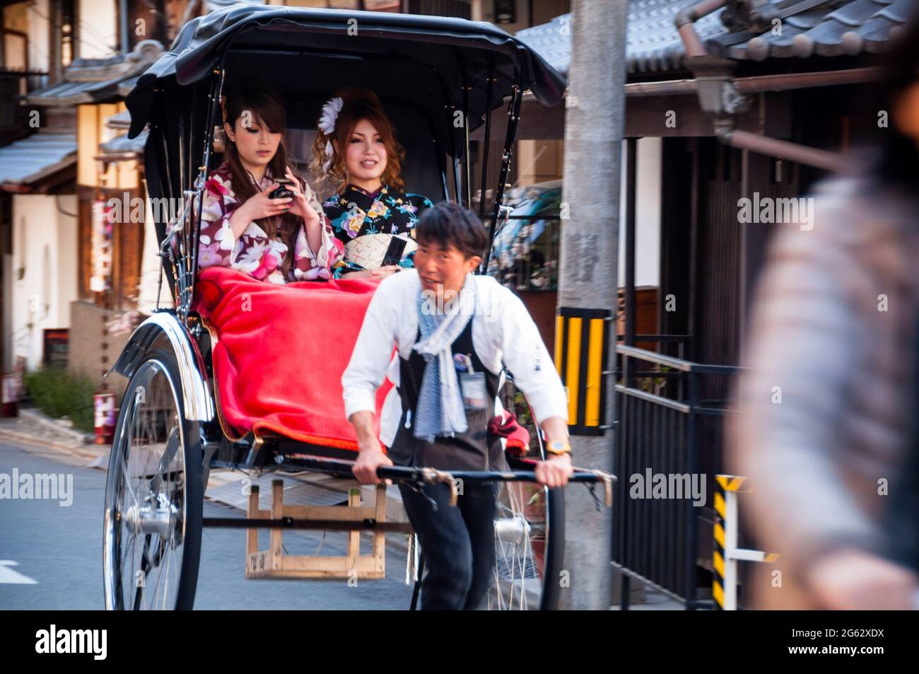 Human pulled rickshaw hi-res stock photography and images - Alamy