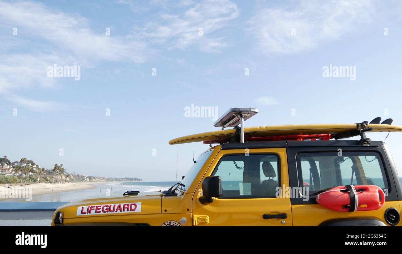 Yellow lifeguard car, San Clemente beach pier, California USA ...