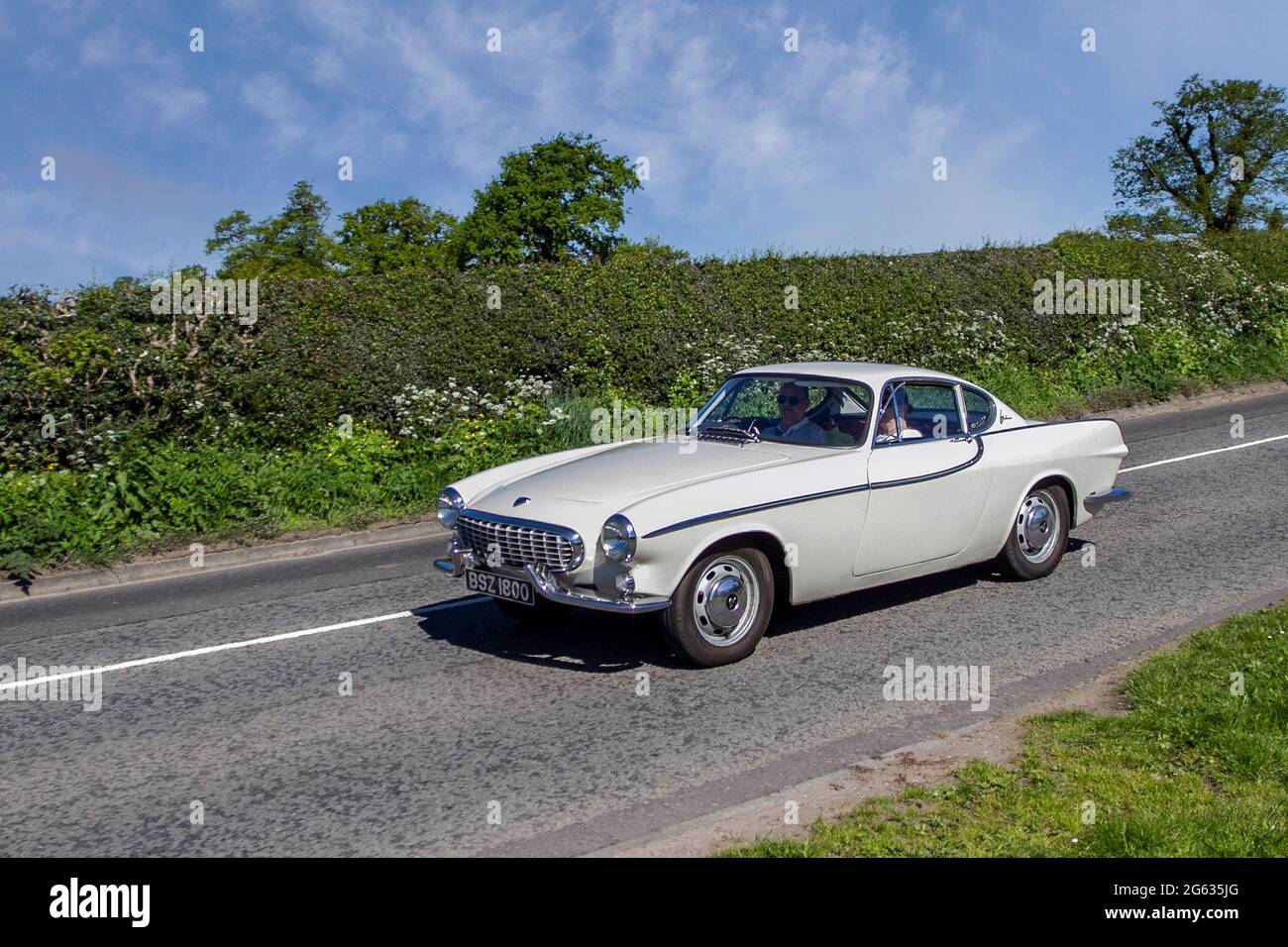 1963 60s sixties white Volvo P1800 1780cc petrol 2dr fastback, en-route ...