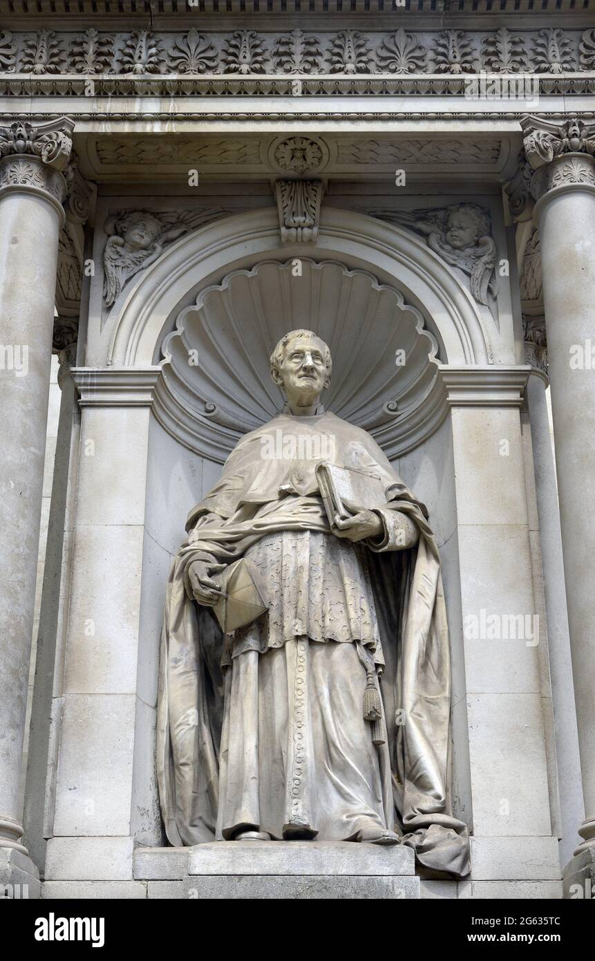 London, England, UK. Statue of Roman Catholic Cardinal John Henry ...