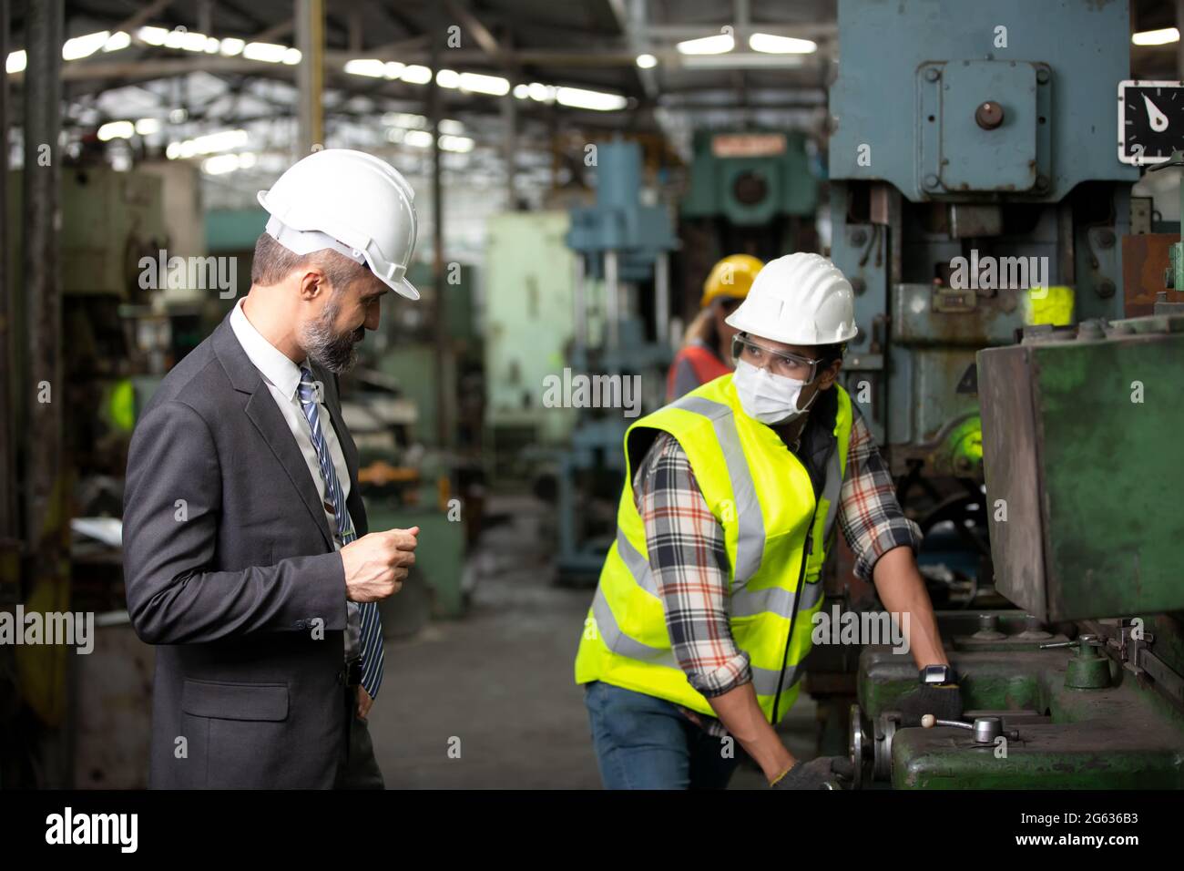 Warehouse workers manager in engineering hi-res stock photography and ...