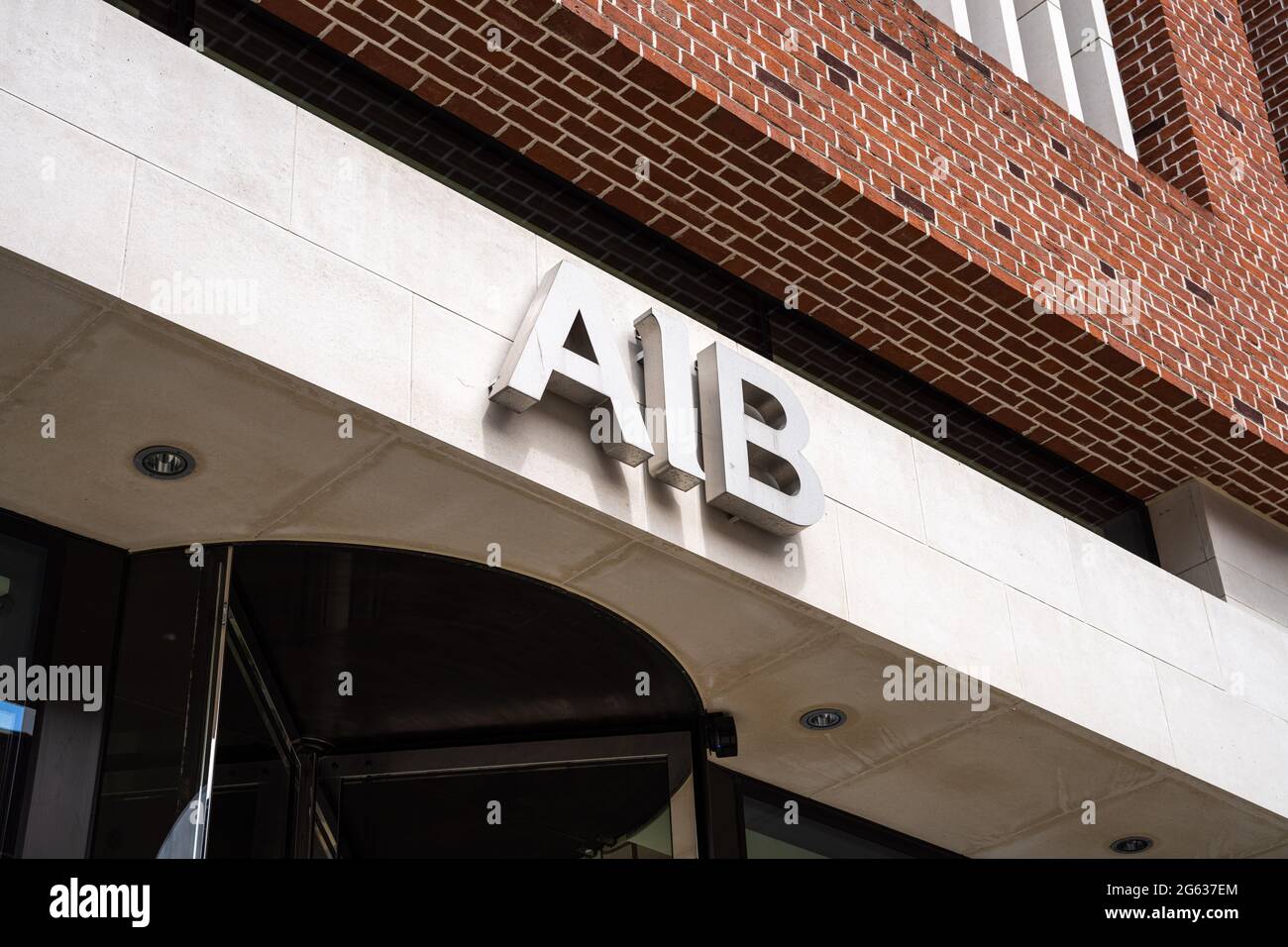 Aib bank logo hi-res stock photography and images - Alamy