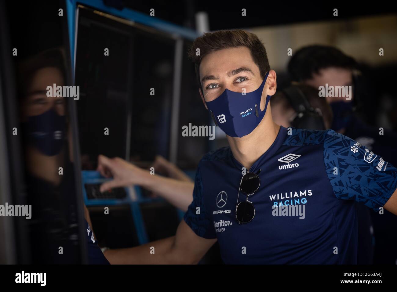 Formula 1 race engineer james hi-res stock photography and images - Alamy