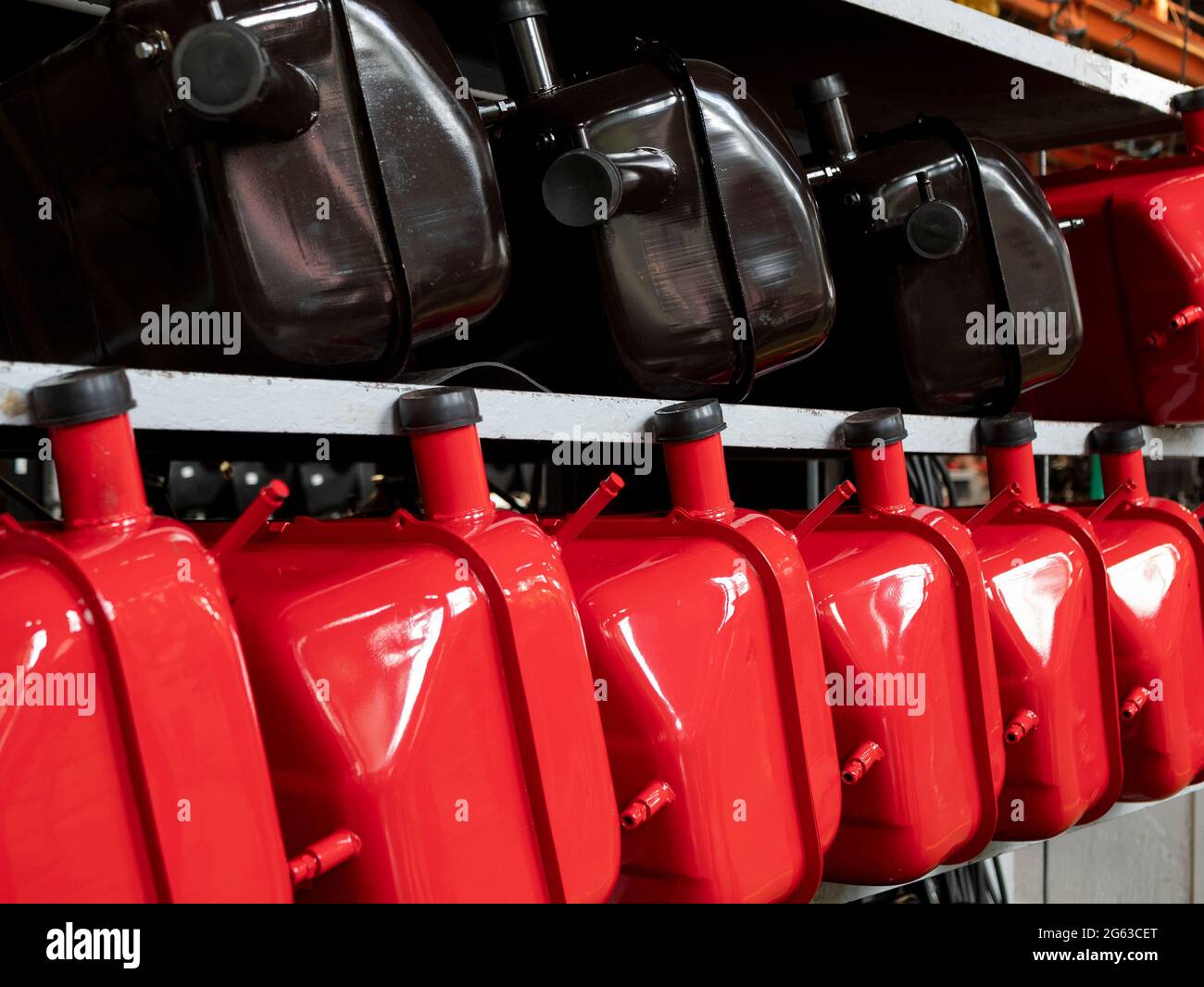 Fuel tanks engineering hi-res stock photography and images - Alamy