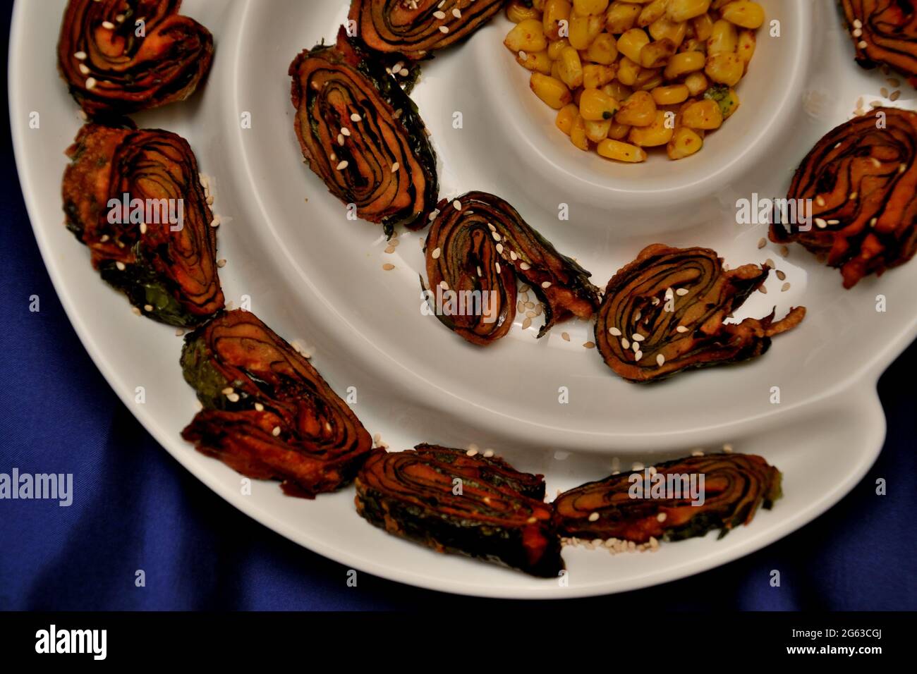 Alu Vadi or Aluchi Vadi or Patra, Paatra is a popular maharashtrian and ...