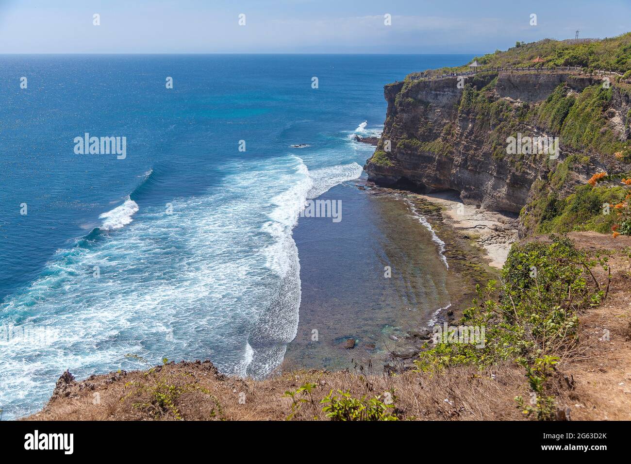 Temple on mountain cliff hi-res stock photography and images - Alamy