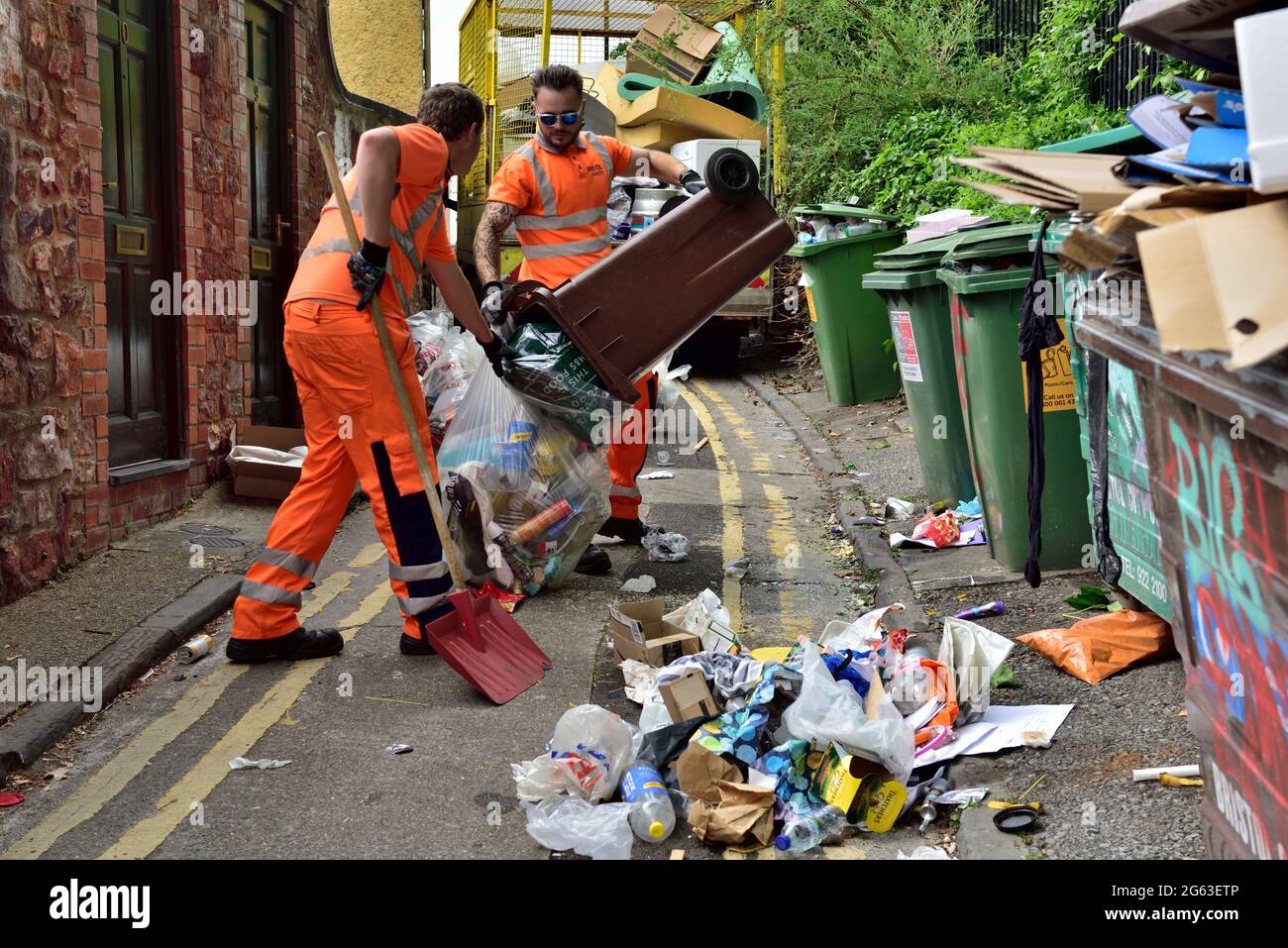 Council street cleaning hi-res stock photography and images - Alamy