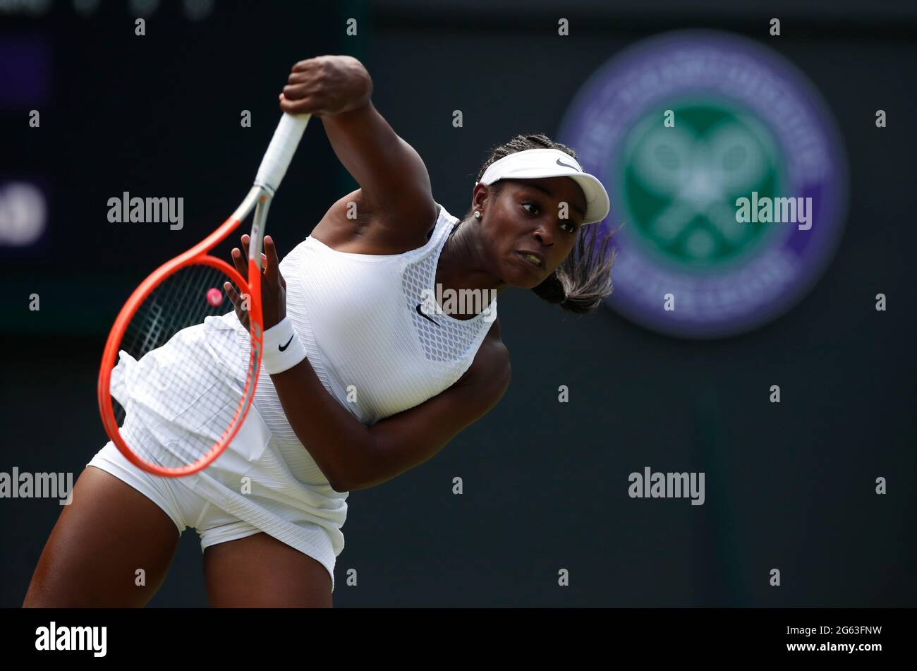 Sloane stephens wimbledon 2021 hi-res stock photography and images - Alamy