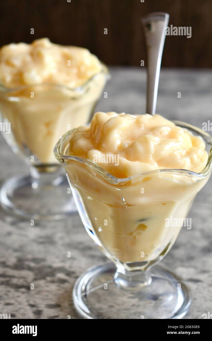 Tapioca pudding in glass dishes Stock Photo - Alamy