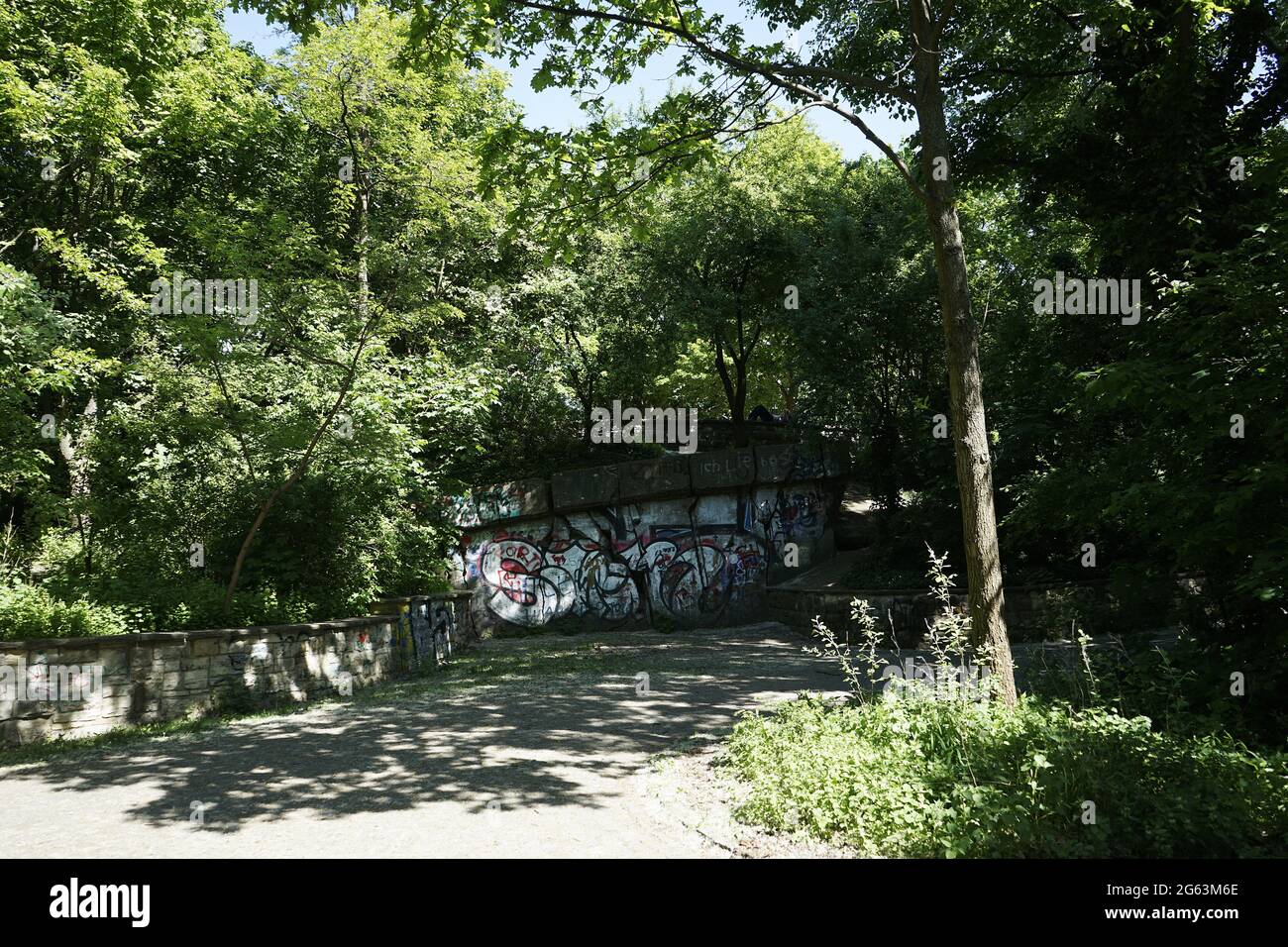 Flakturm II G Volkspark Friedrichshain (Flake tower WWII Stock Photo ...