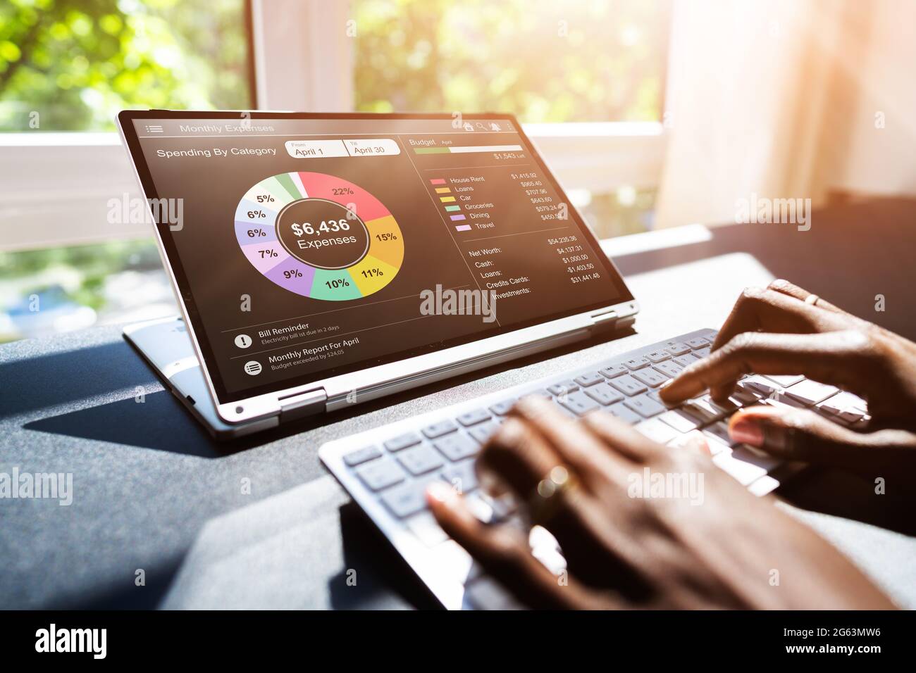 Expense money hi-res stock photography and images - Alamy