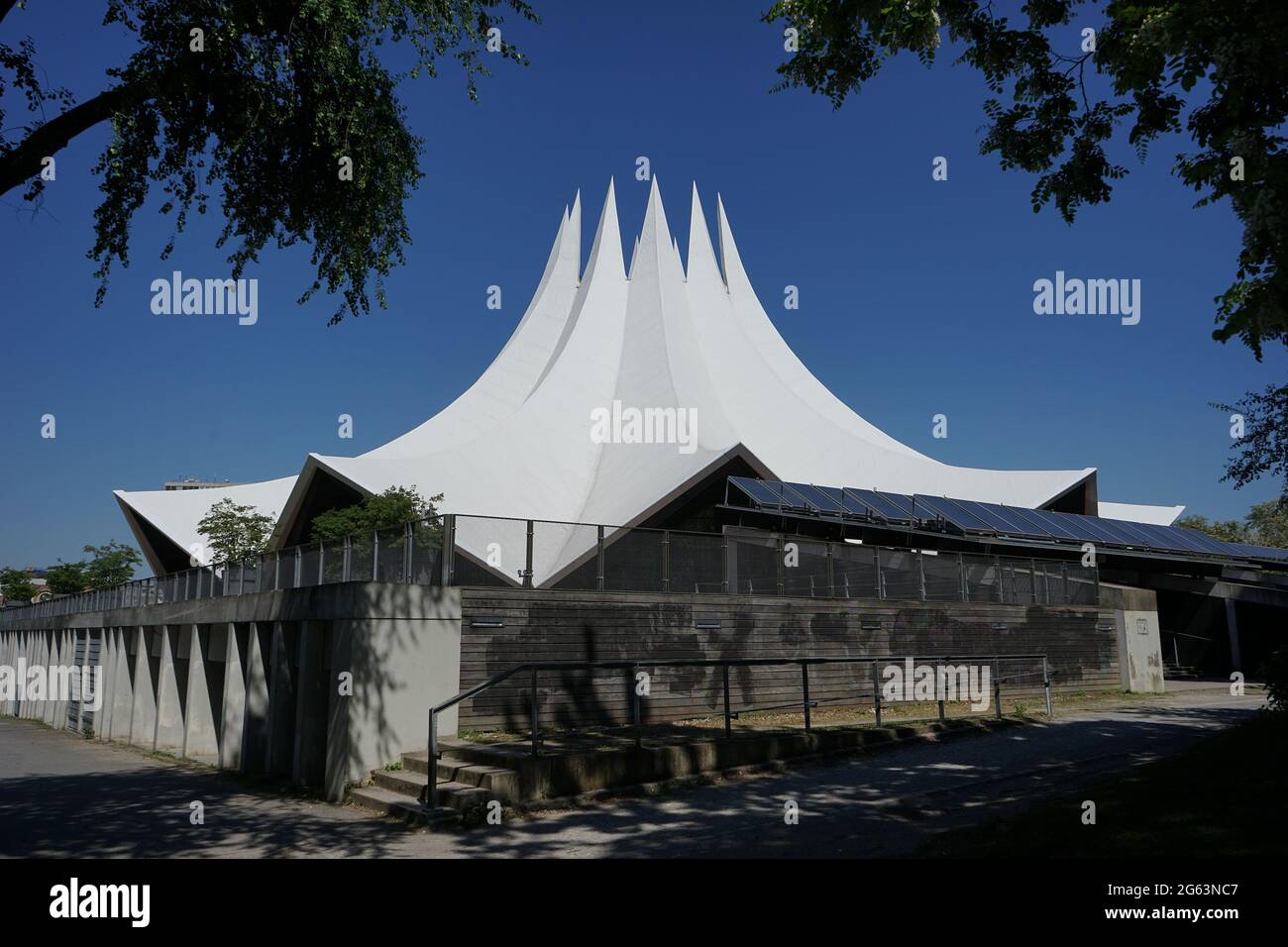 Tempodrom Berlin (Event location in Berlin Stock Photo - Alamy