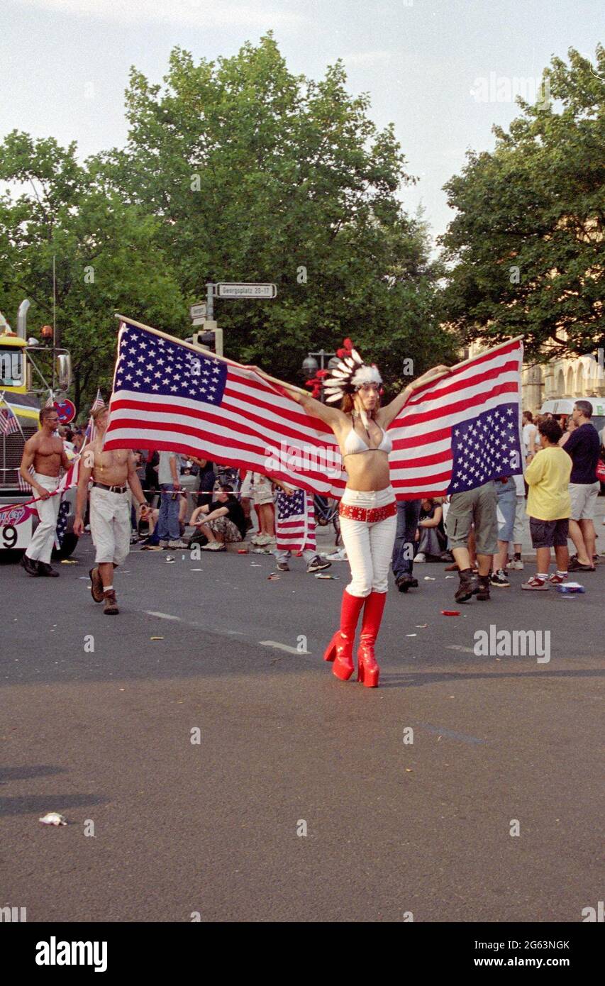 Hannover Techno Parade 2001 Stock Photo - Alamy