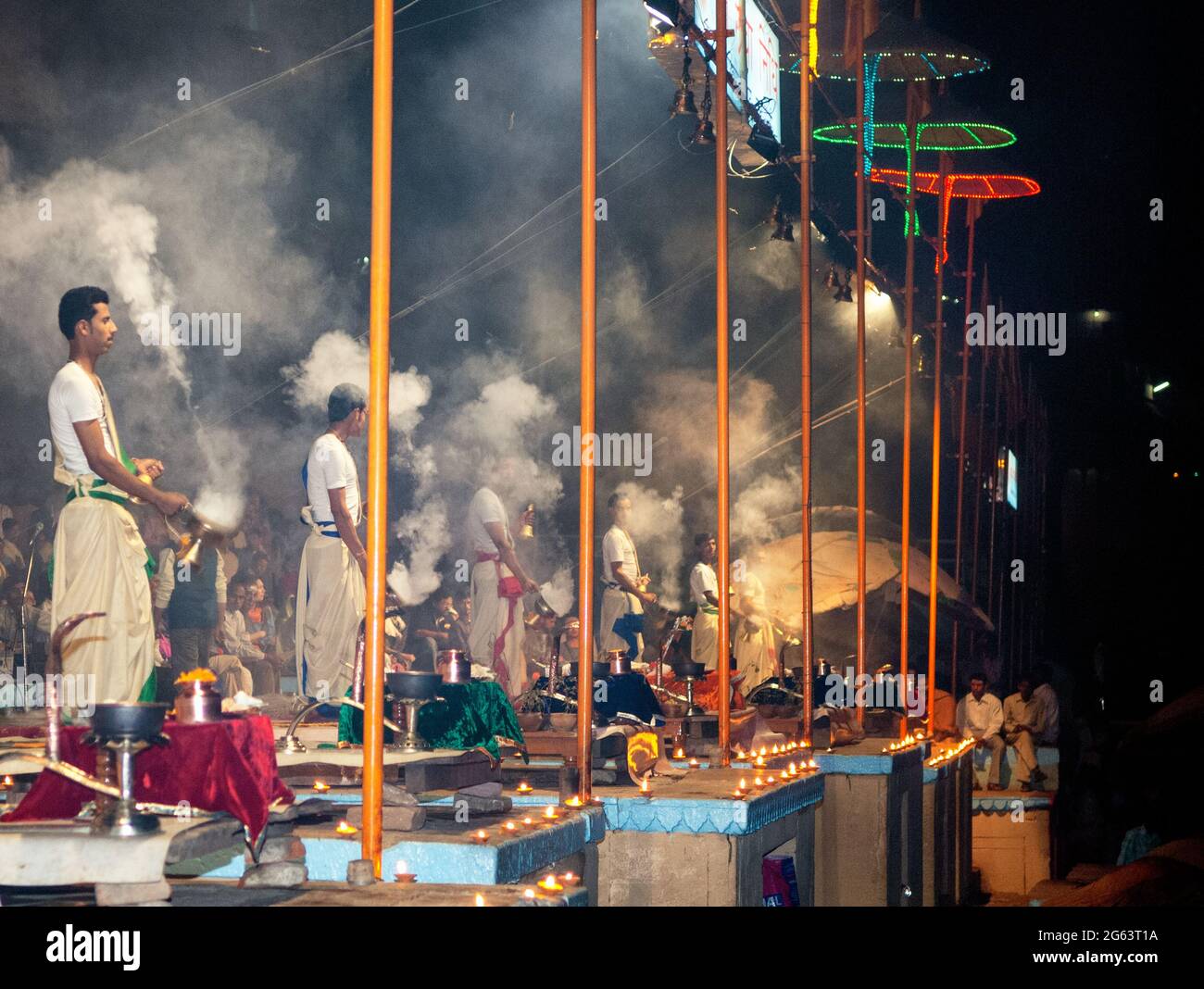 The nightly ganga aanti ceremony held at Dashashwamedh Ghat with ...