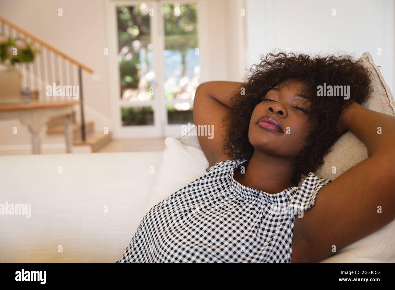Reclining woman hi-res stock photography and images - Alamy