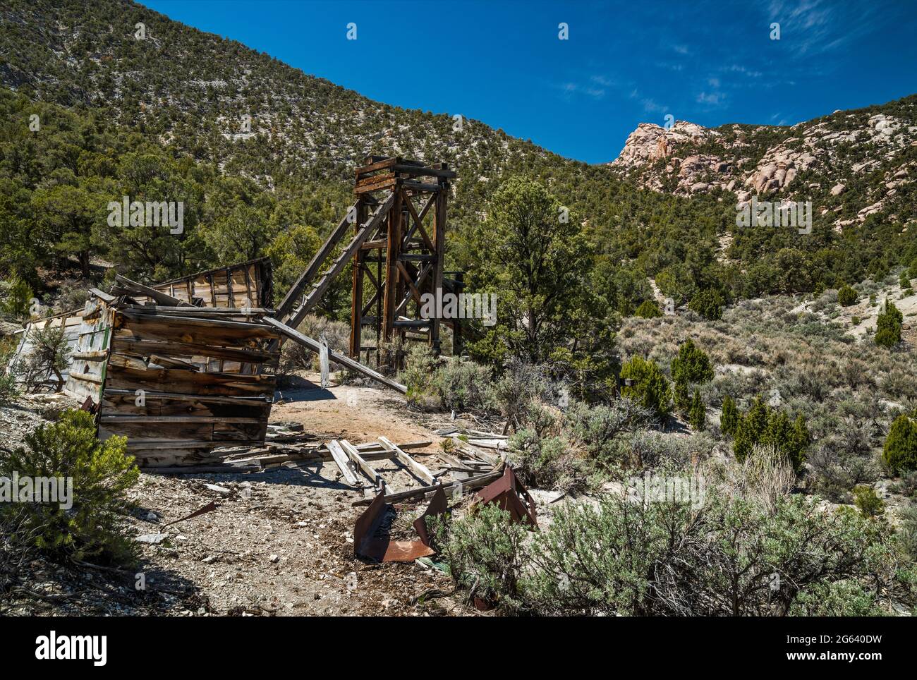 Old mine ruins hi-res stock photography and images - Alamy