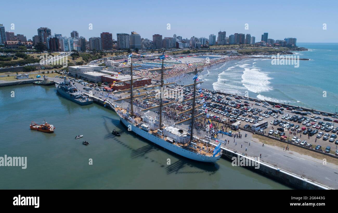 Aerial plan of freedom frigate arriving in port. Buenos Aires ...