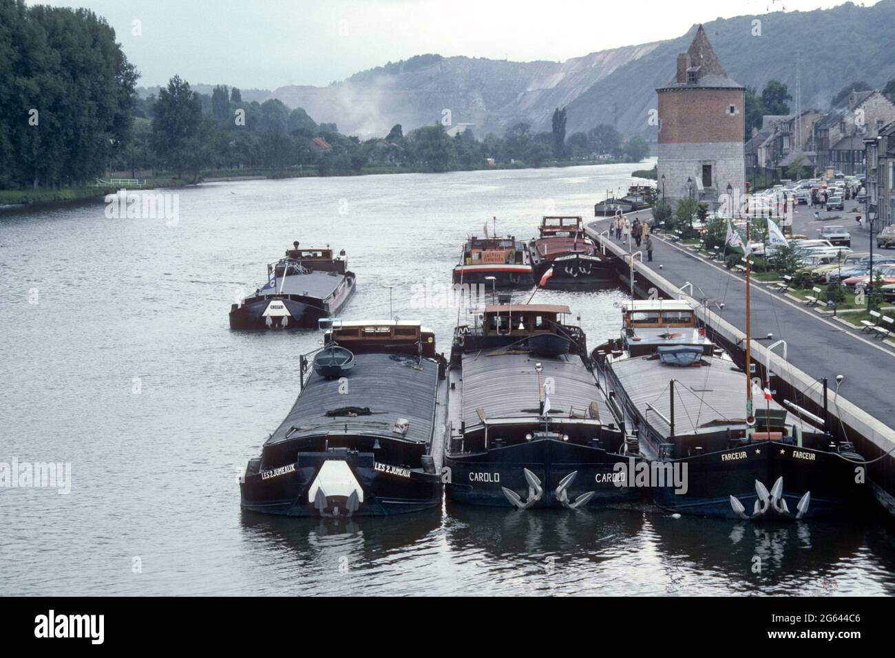 Barges in historic harbour hi-res stock photography and images - Alamy