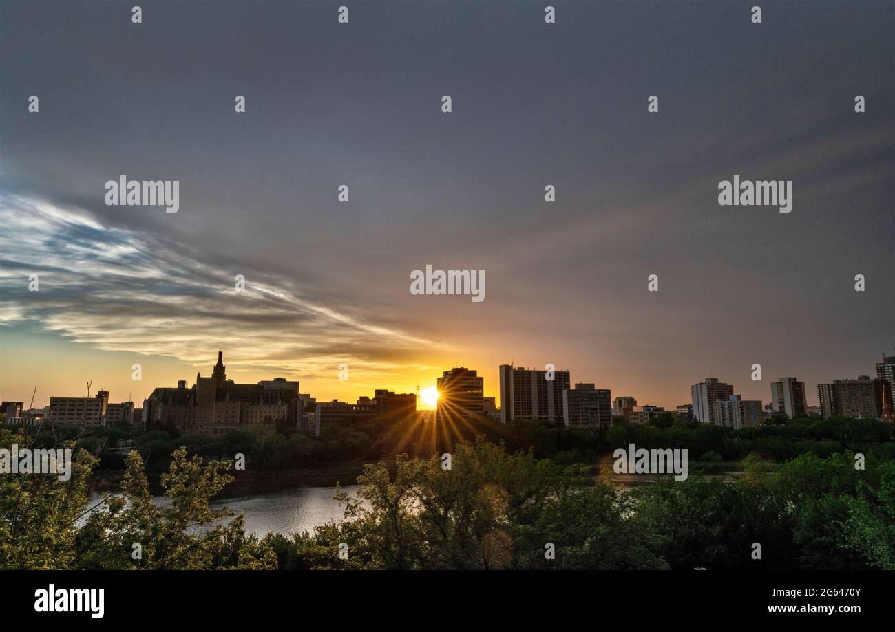 Canada prairie saskatoon hi-res stock photography and images - Alamy