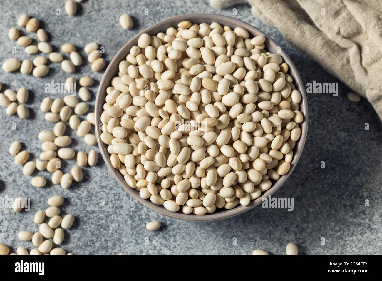 Dry white bean hi-res stock photography and images - Alamy
