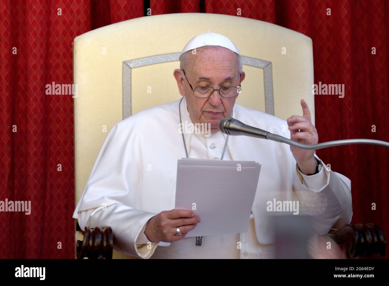 Vatican City State, Vatikanstadt. 30th June, 2021. Pope Francis public ...