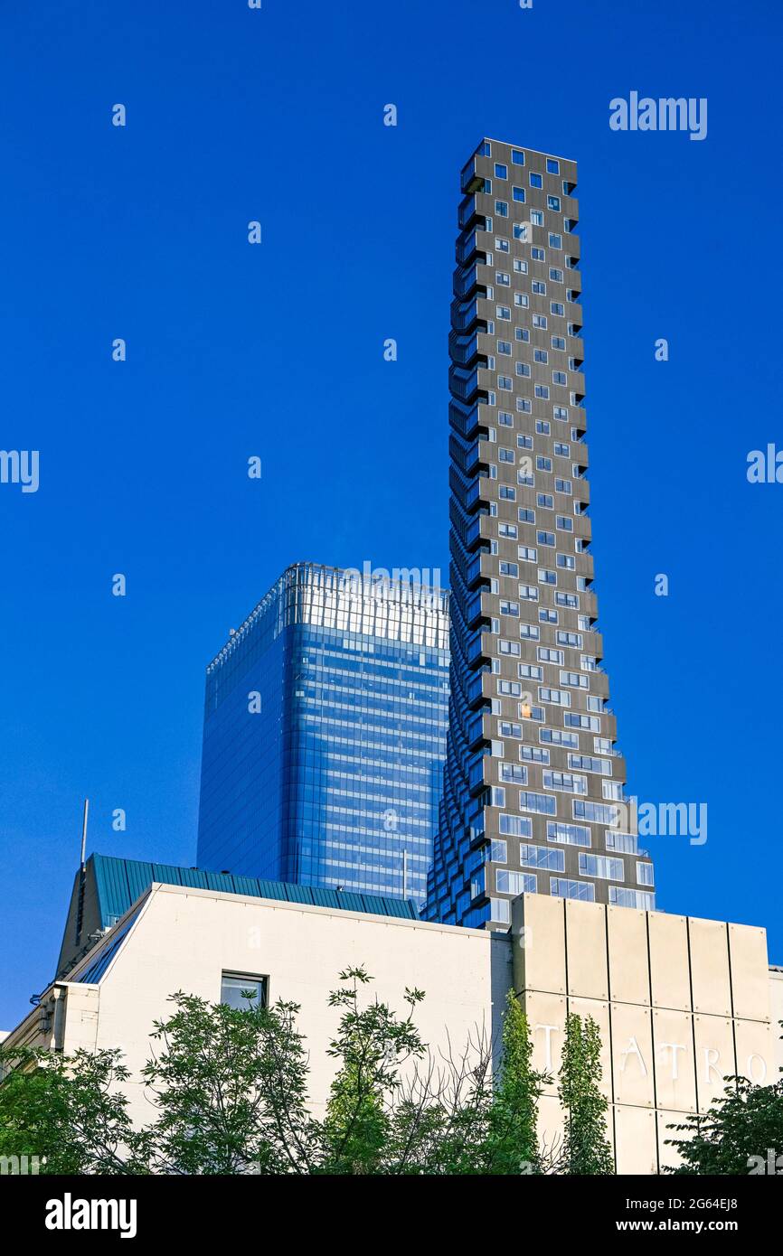 Telus sky tower hi-res stock photography and images - Alamy