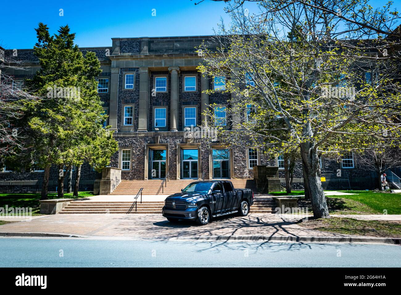 Classical orders of architecture hi-res stock photography and images ...