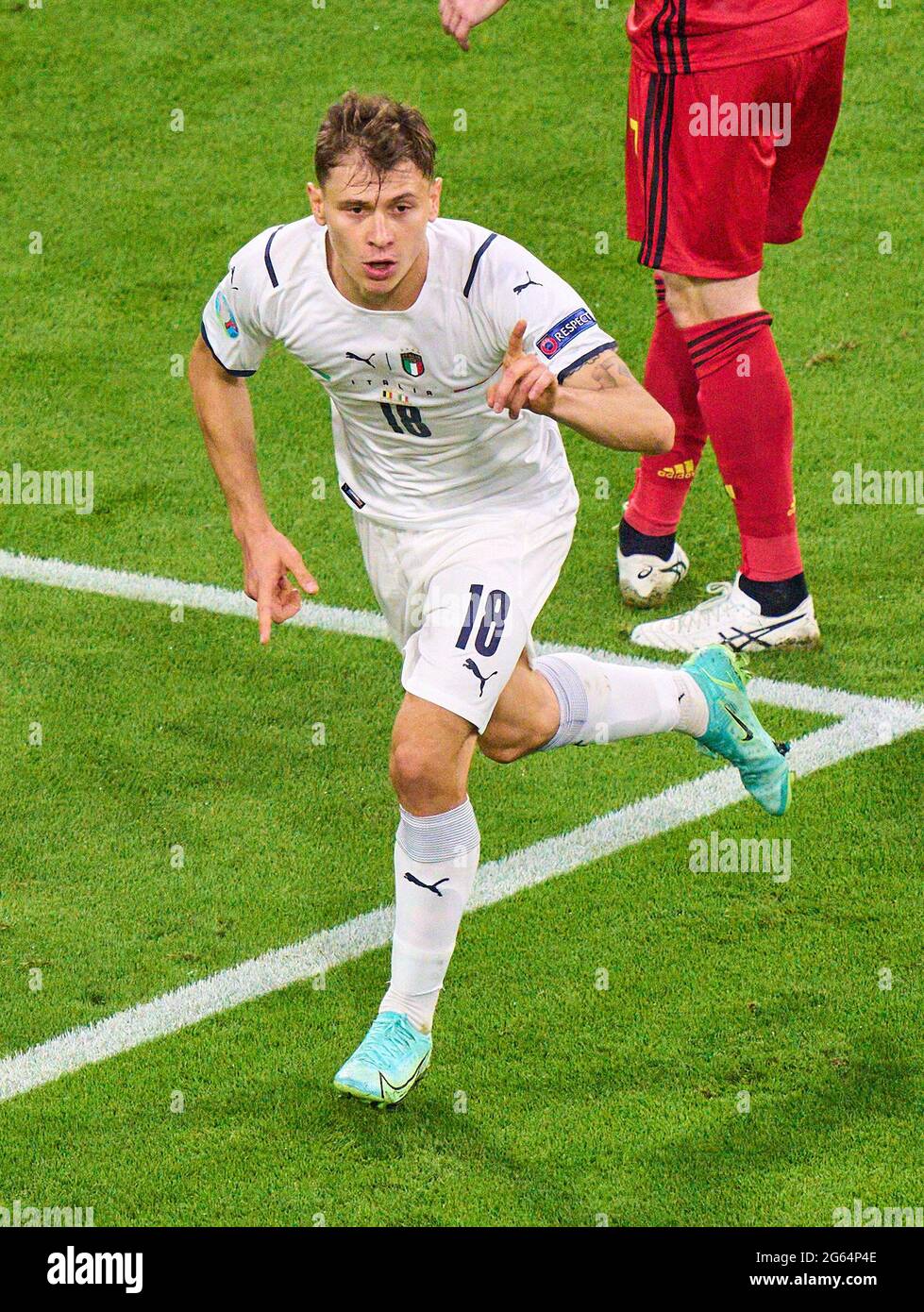 Barella euro 2020 hi-res stock photography and images - Alamy