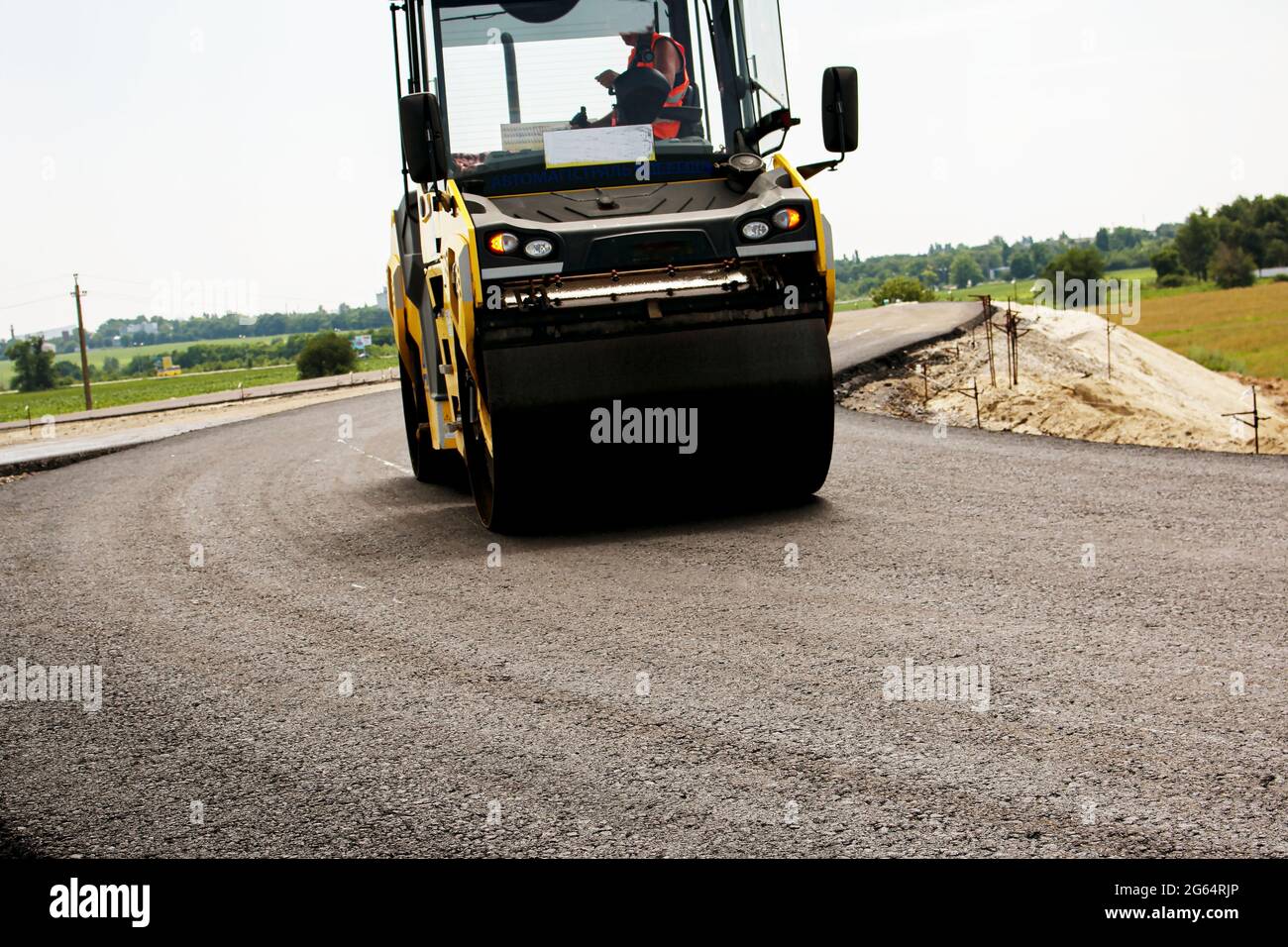 Industrial construction repair roads hi-res stock photography and ...