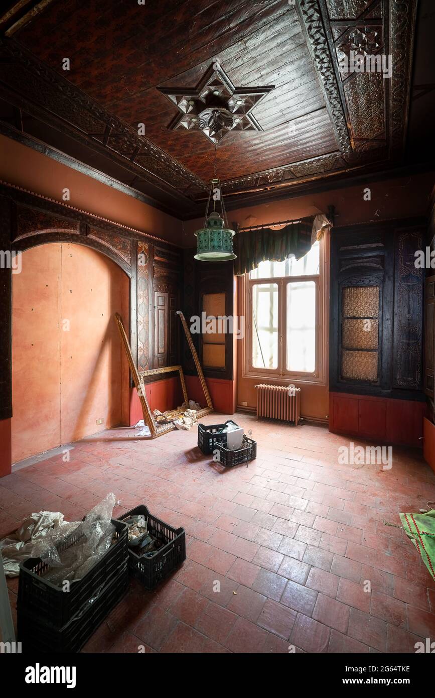 Sursock palace beirut hi-res stock photography and images - Alamy