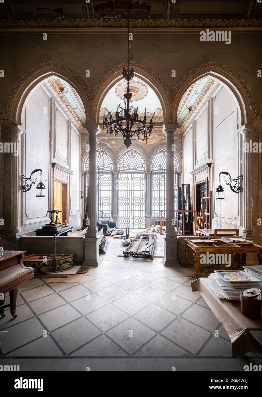 Sursock palace hi-res stock photography and images - Alamy