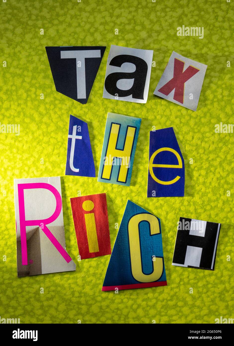 Ransom demand newspaper hi-res stock photography and images - Alamy