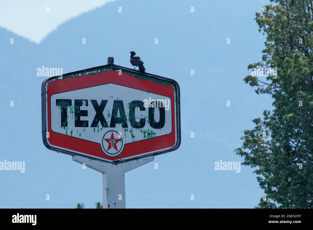 Old texaco sign hi-res stock photography and images - Alamy