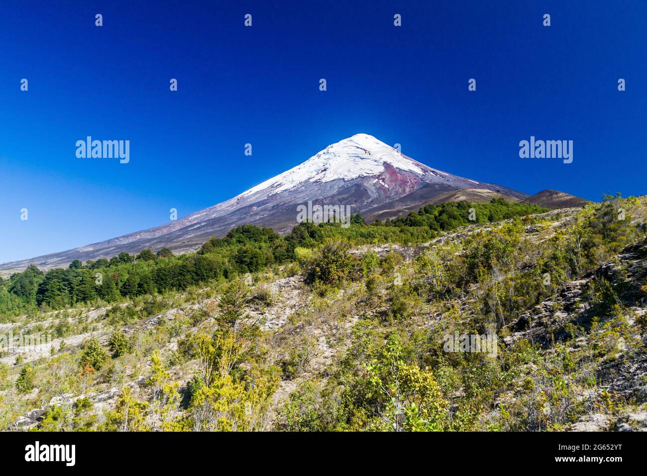 Chile rock snow peak geology hi-res stock photography and images - Alamy