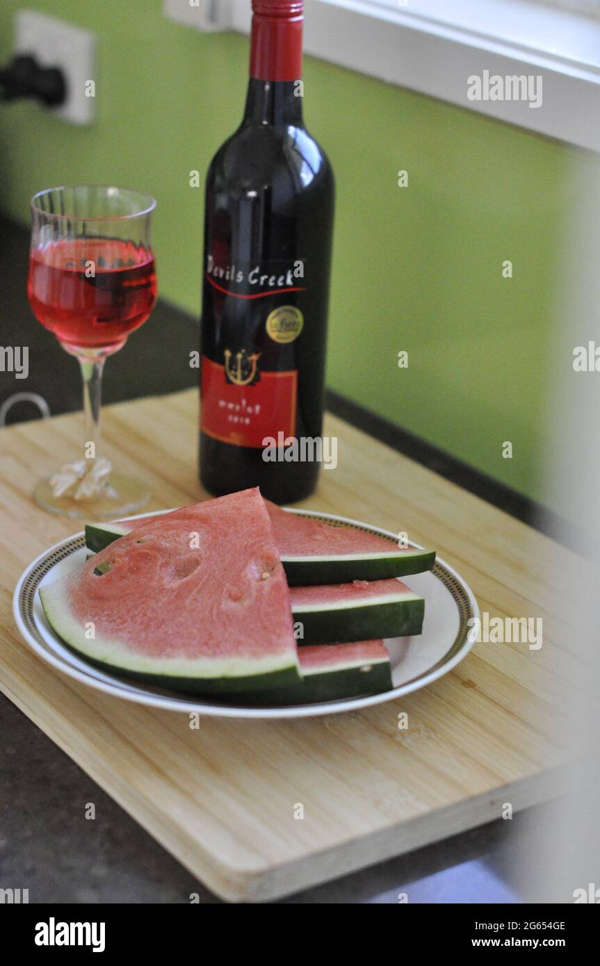 food on the table and kitchen bench Stock Photo - Alamy