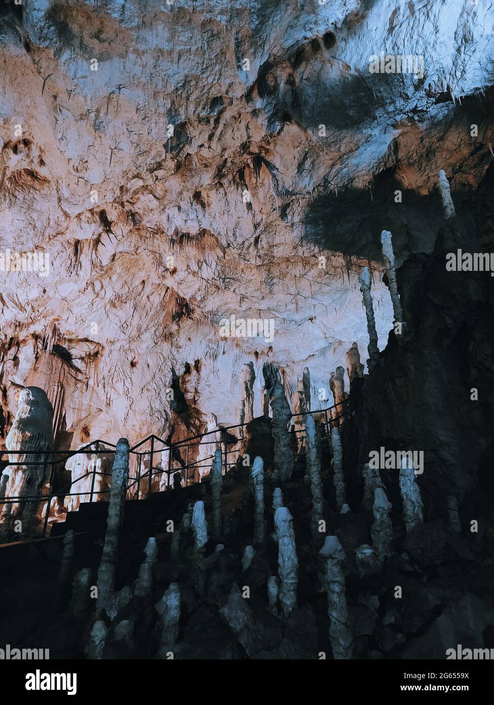 Beautiful rock formation inside the cave Stock Photo - Alamy