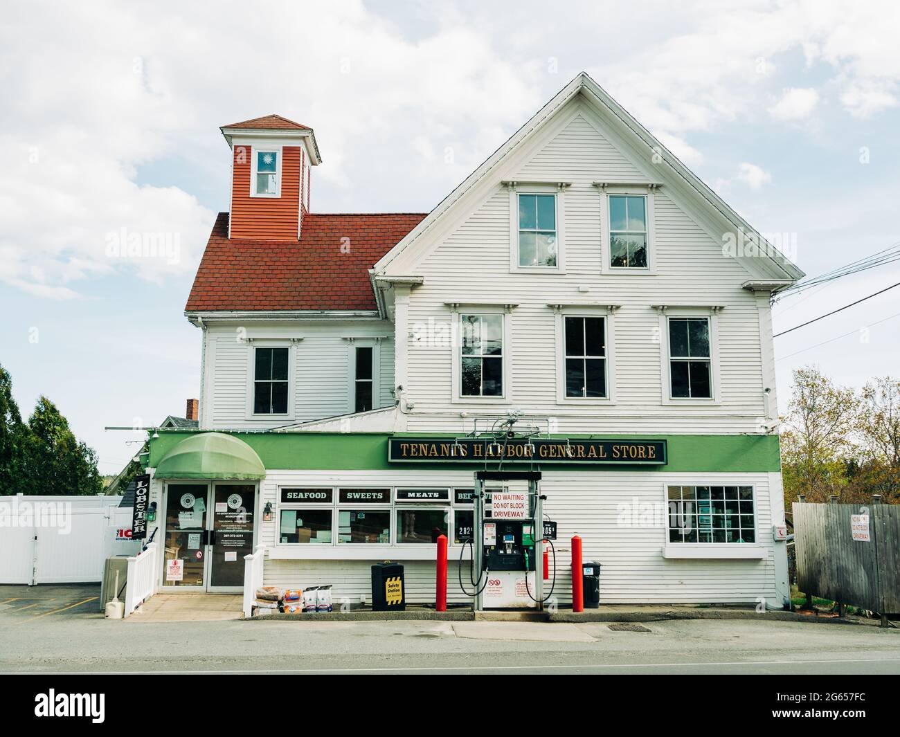 Tenants harbor hi-res stock photography and images - Alamy