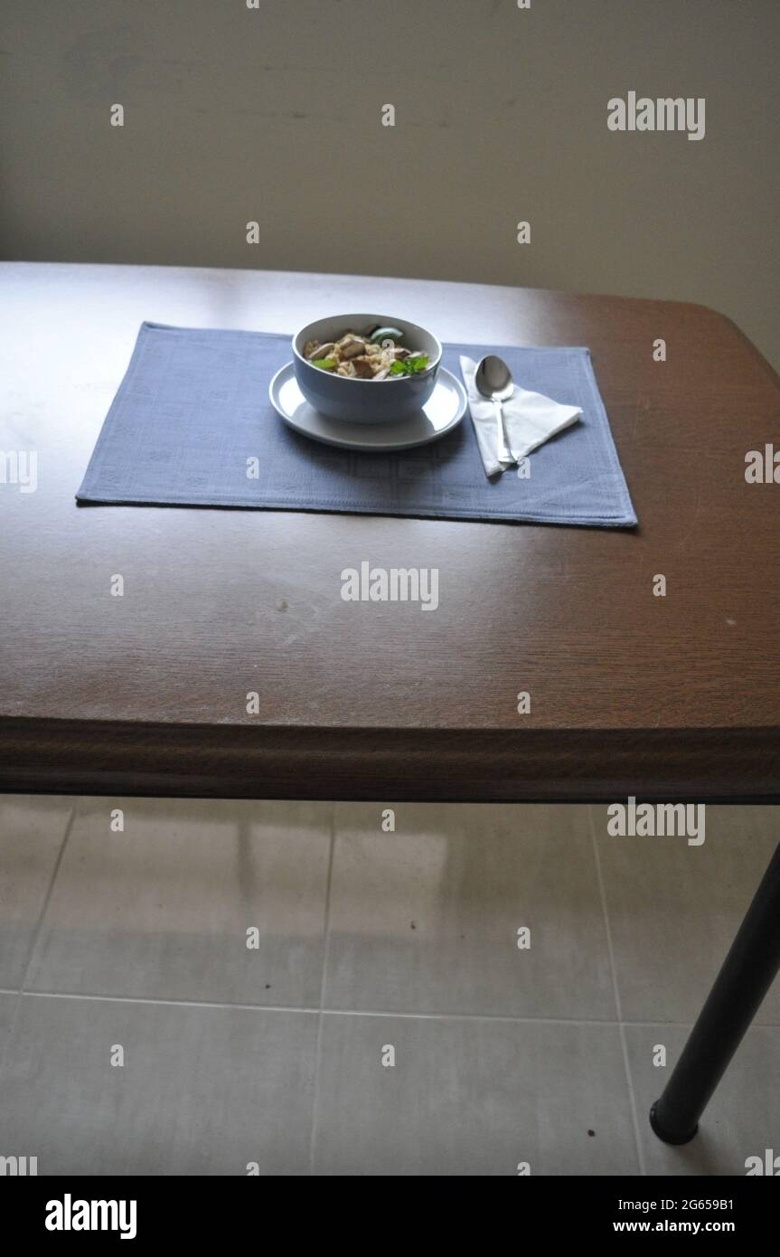 food on the table and kitchen bench Stock Photo - Alamy