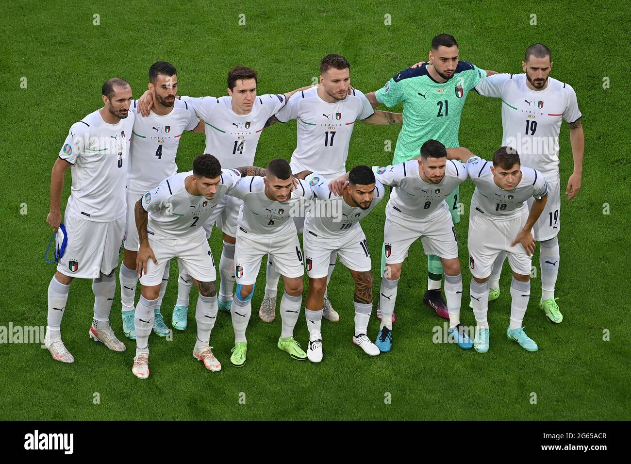 Donnarumma bonucci verratti hi-res stock photography and images - Alamy