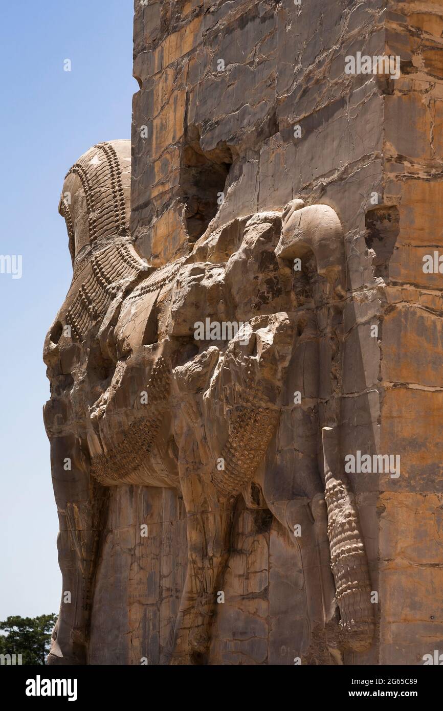 Persepolis,lamassu statue, gate of all nations, gate of Xerxes, capital ...
