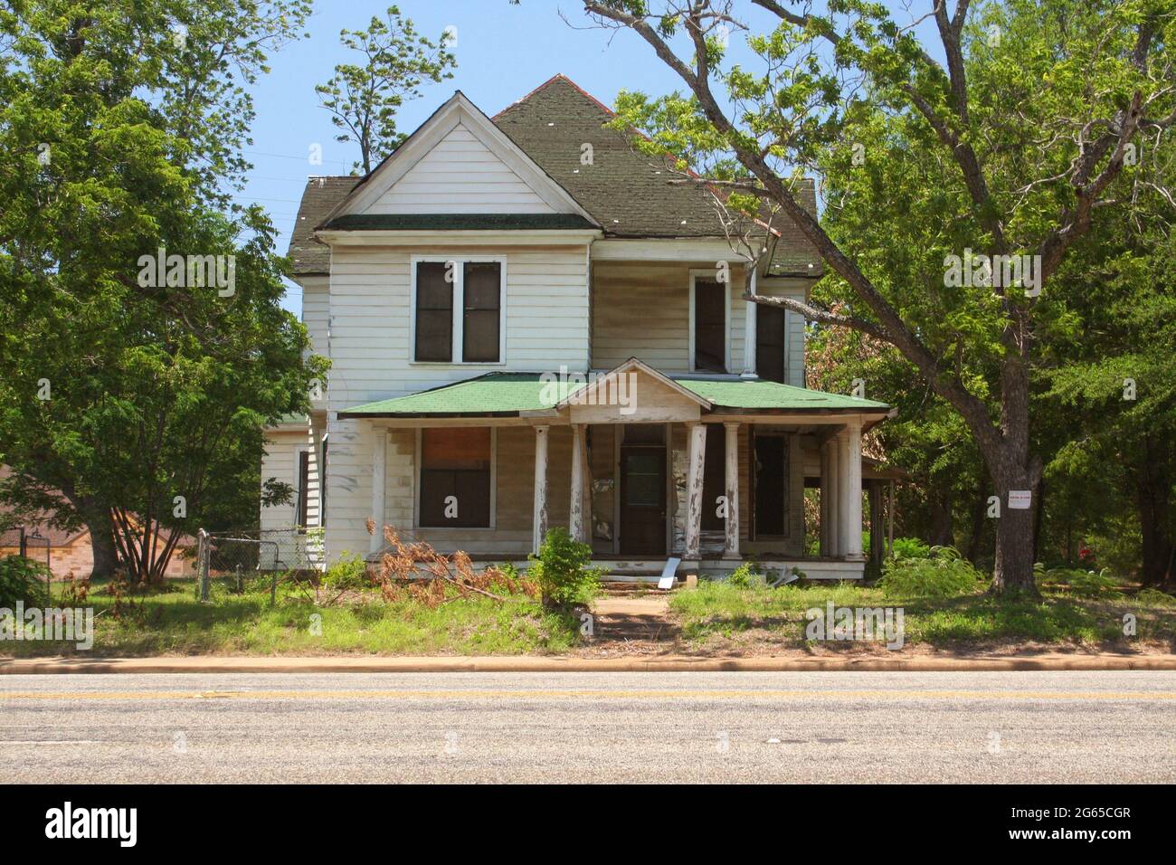 Historic Victorian Home in Rural East Texas Stock Photo - Alamy