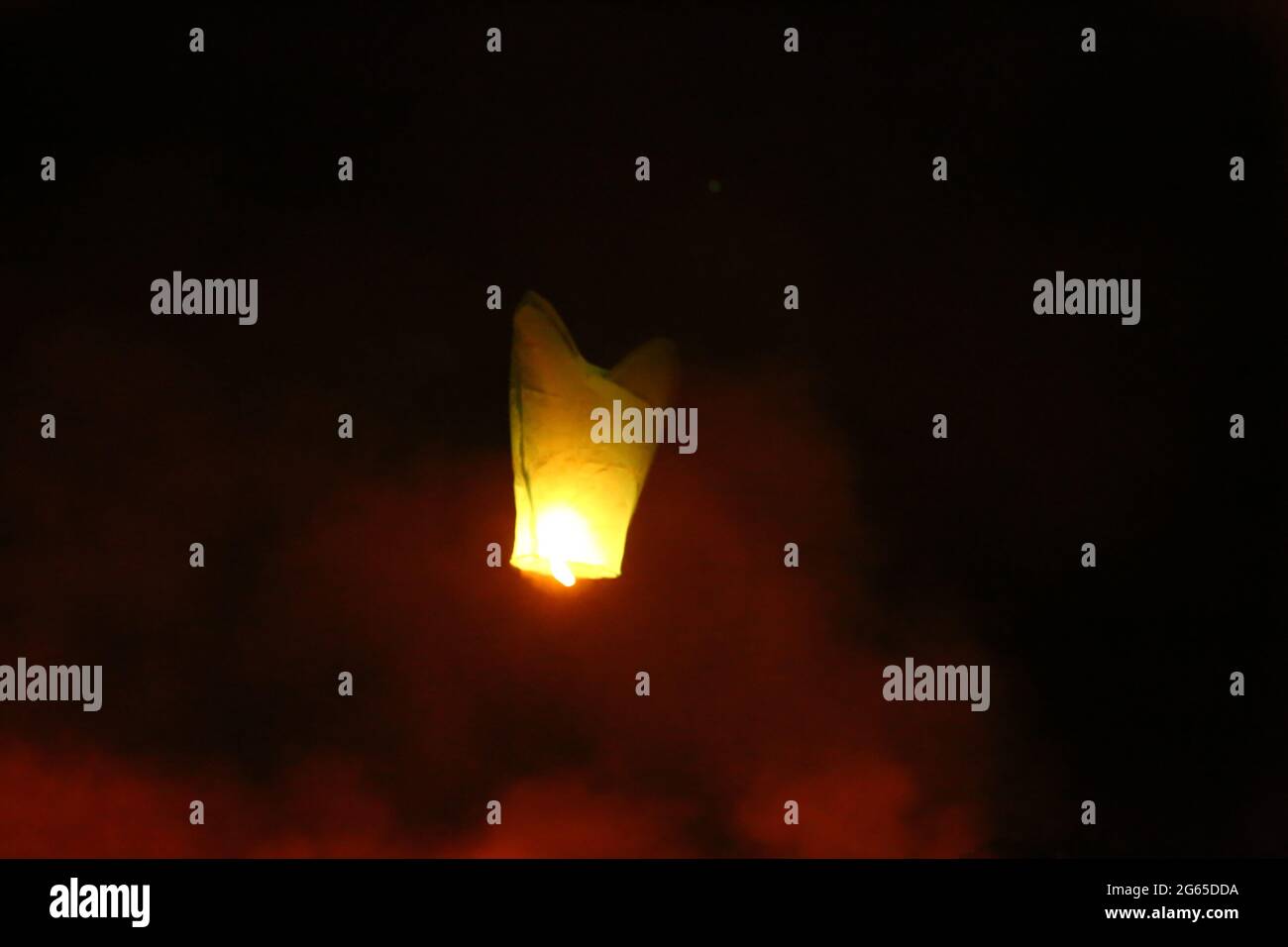 "Fanush (sky lantern) festival" in Bangladesh right before new year ...