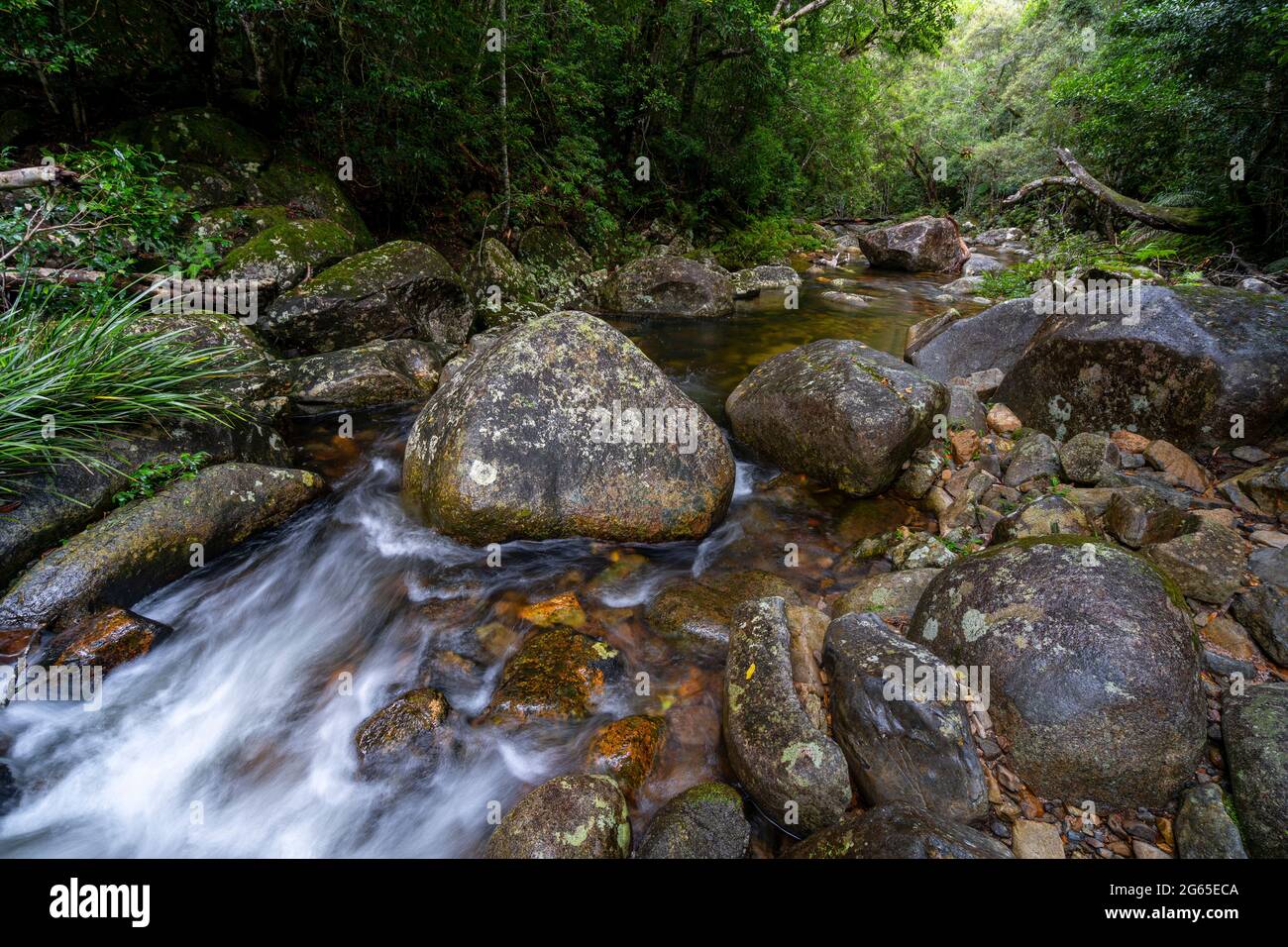 Cascading pool hi-res stock photography and images - Alamy
