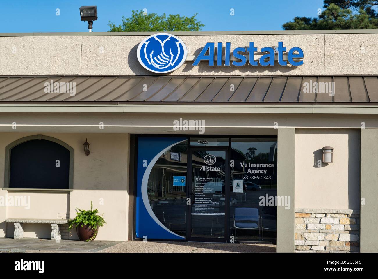 Allstate storefront hi-res stock photography and images - Alamy