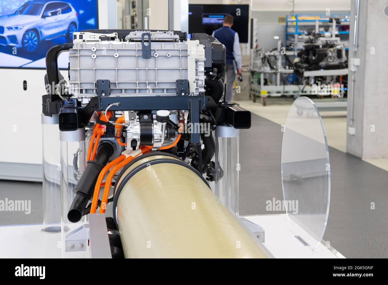 Fuel cell system hi-res stock photography and images - Alamy
